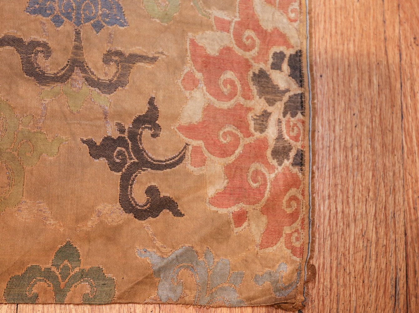 17th Century Ming Dynasty Chinese Textile 40494 Nazmiyal Antique Rugs