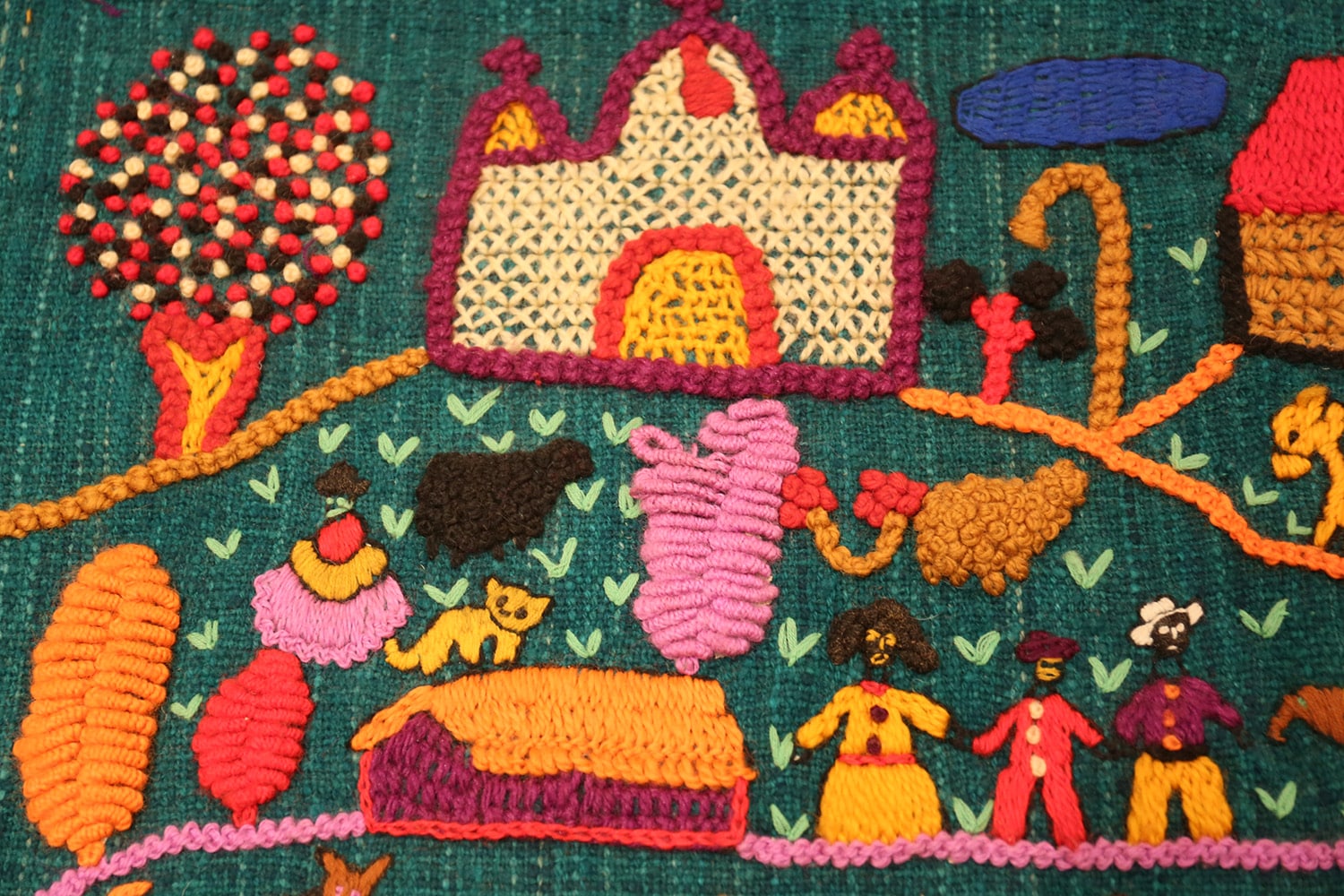 Vintage Colombian Arpillera Embroidery 46453 Nazmiyal Antique Rugs