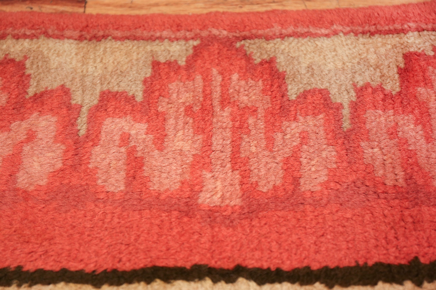 Jacques Emile Ruhlmann French Art Deco Carpet 47642 Nazmiyal Antique Rugs