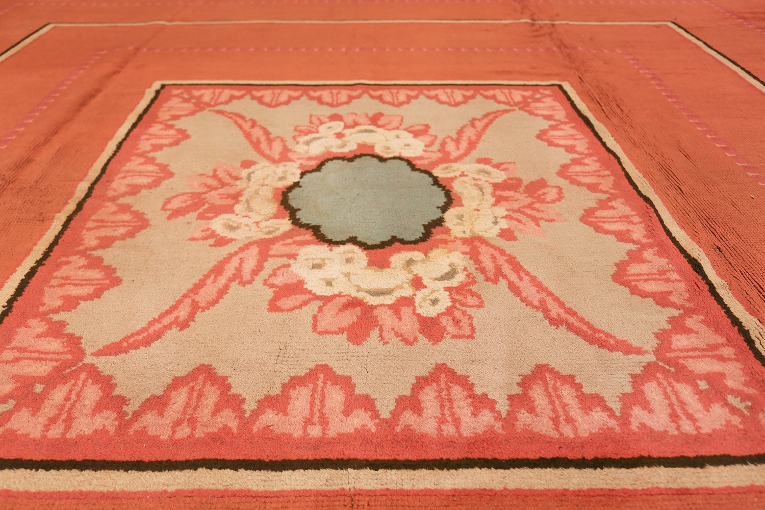 Jacques Emile Ruhlmann French Art Deco Carpet 47642 Nazmiyal Antique Rugs