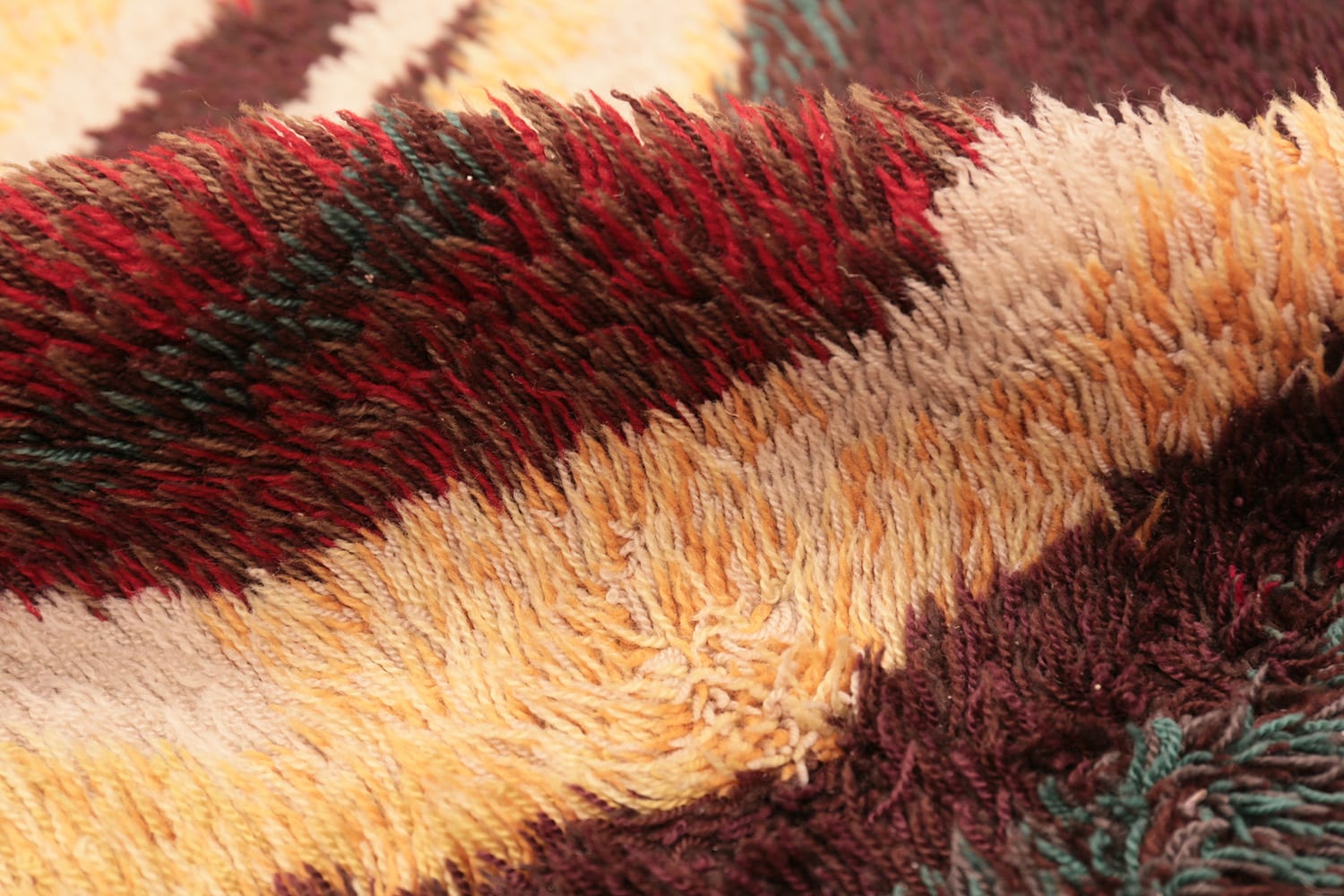 Vintage Round Swedish Shag Rya Rug 48193 Nazmiyal Antique Rugs