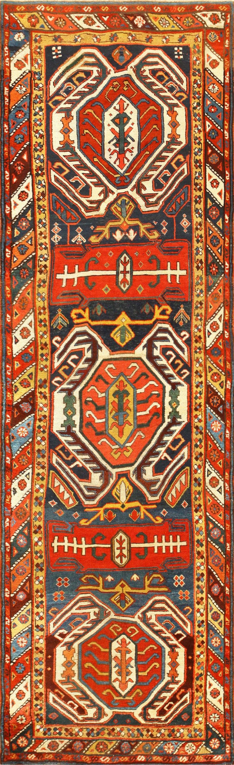 Folk Art Rugs: Authentic Craftsmanship and Unique Designs