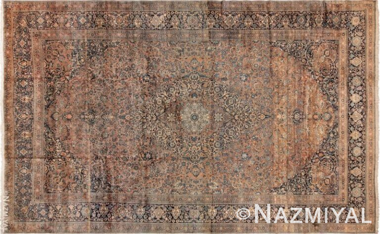 Royal Palace Rugs | Rugs in Royal Palaces | Palace Rugs