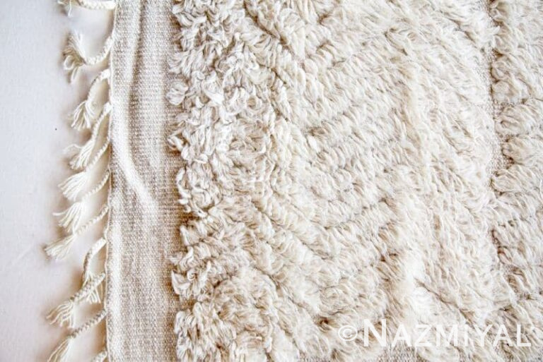 Weaving Of Modern Area Rugs | Modern Rug Weaving Techniques