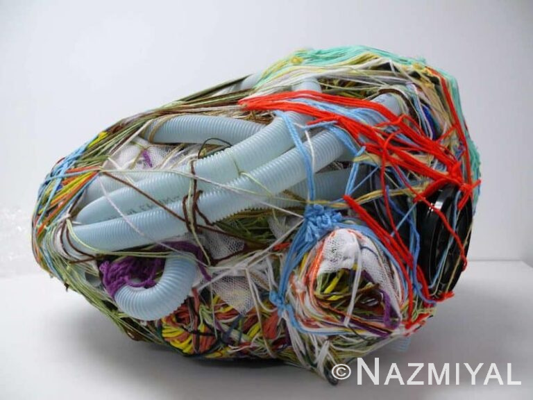 Judith Scott | Beautiful Textile and Fiber Sculptors Of Judith Scott