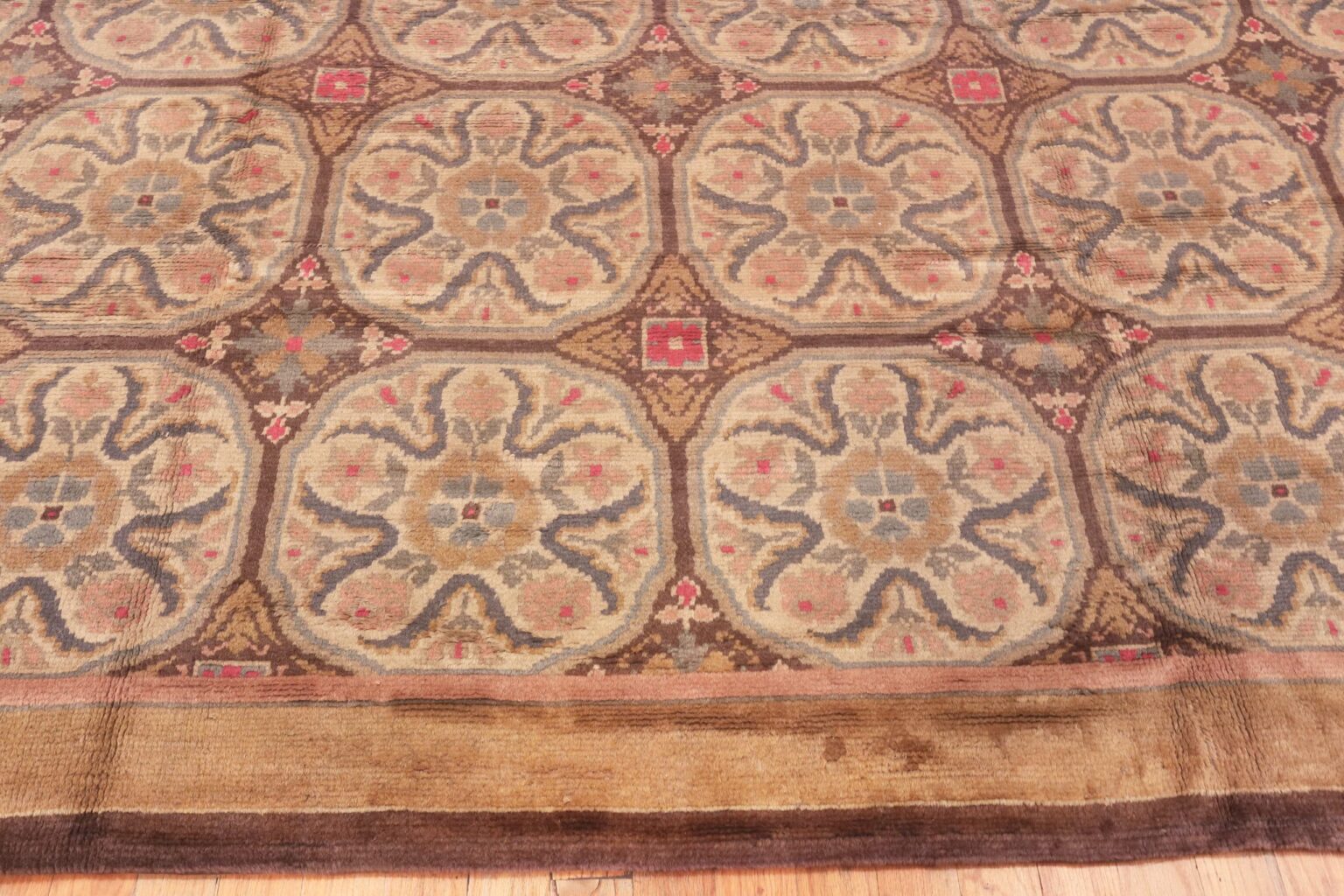 Beautiful Large Antique Spanish Rug 70408 by Nazmiyal