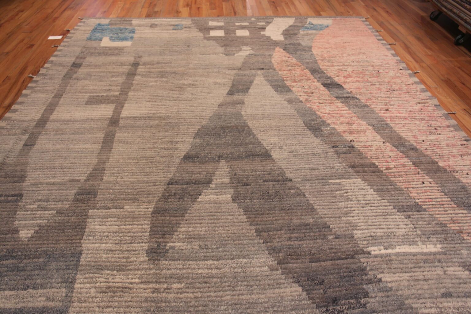 Gorgeous Modern Handmade Wool Abstract Area Rug 11653