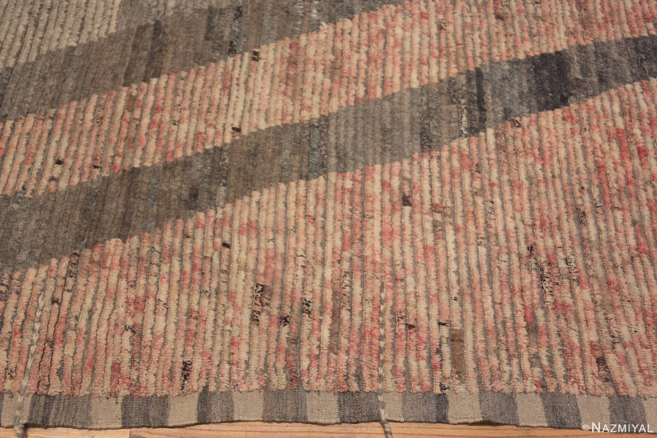 Gorgeous Modern Handmade Wool Abstract Area Rug 11653