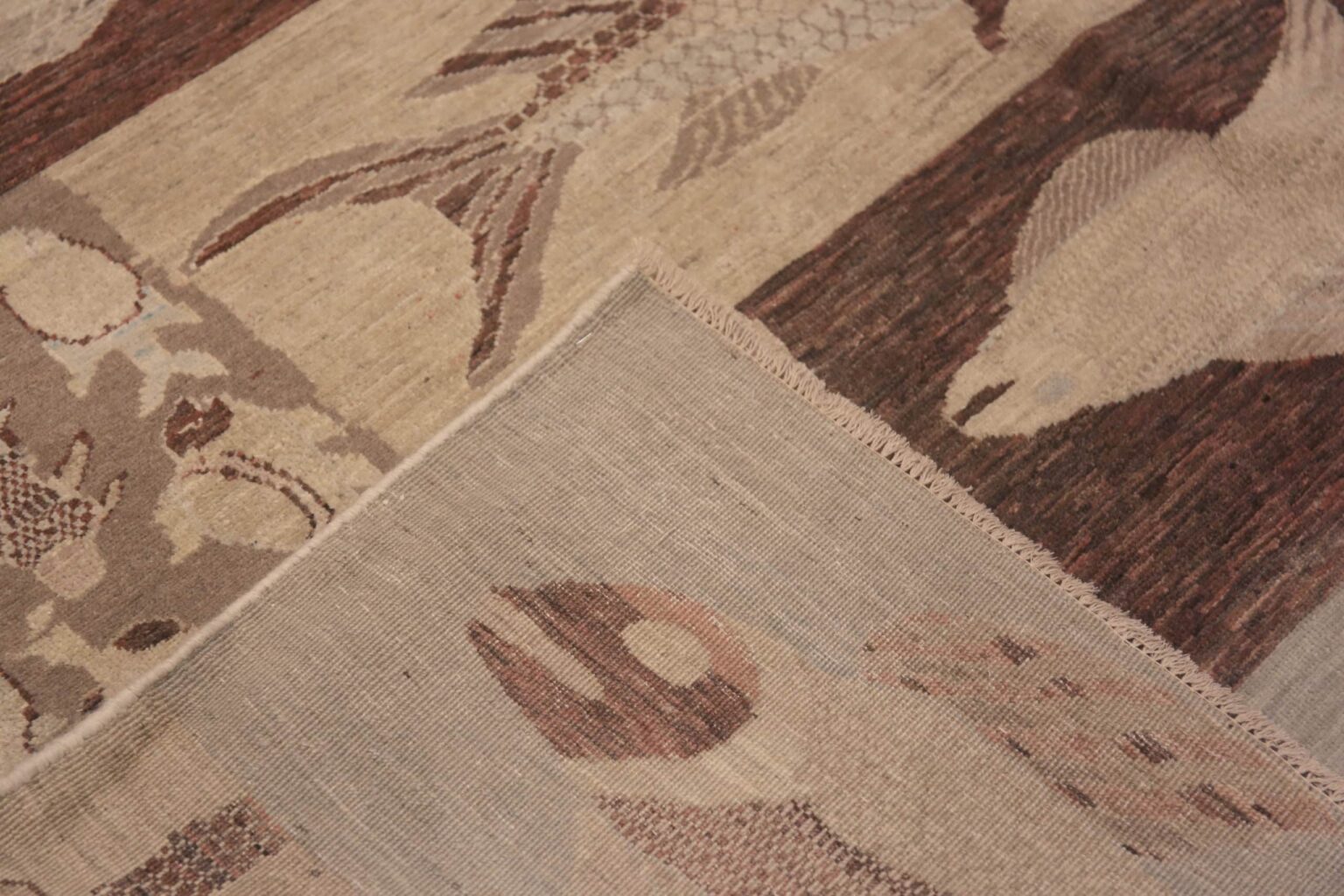 Artistic Aquatic Fish Design Modern Area Rug 11564 Nazmiyal