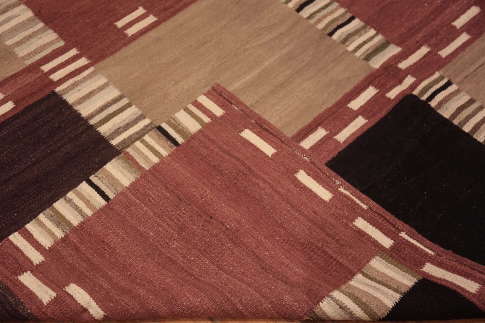 Rustic Modern Flatwoven MCM Swedish Kilim Rug 11657 Nazmiyal Rugs