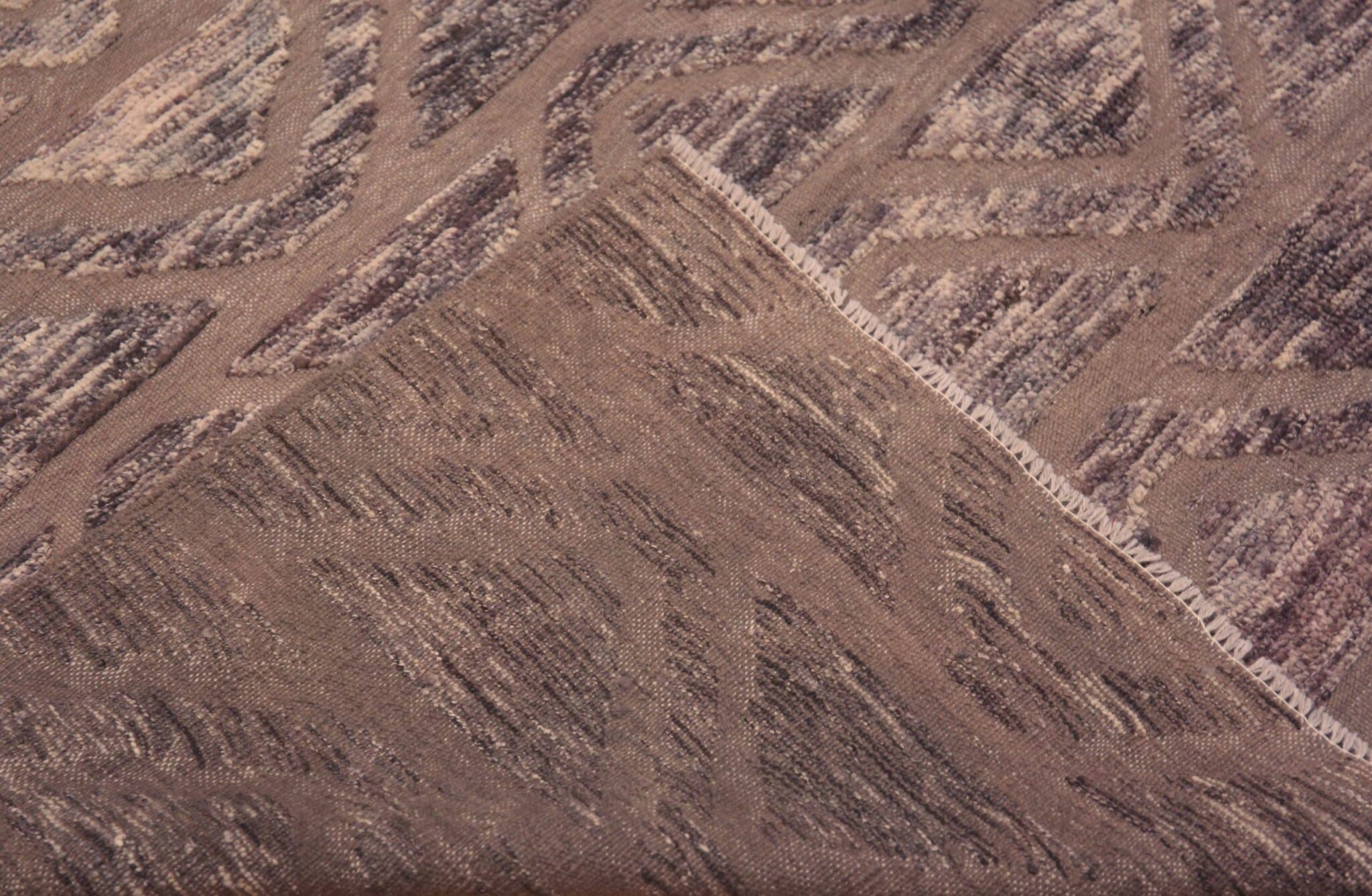 Silver Grey Geometric Chevron Deign Modern Rug 11267 Nazmiyal