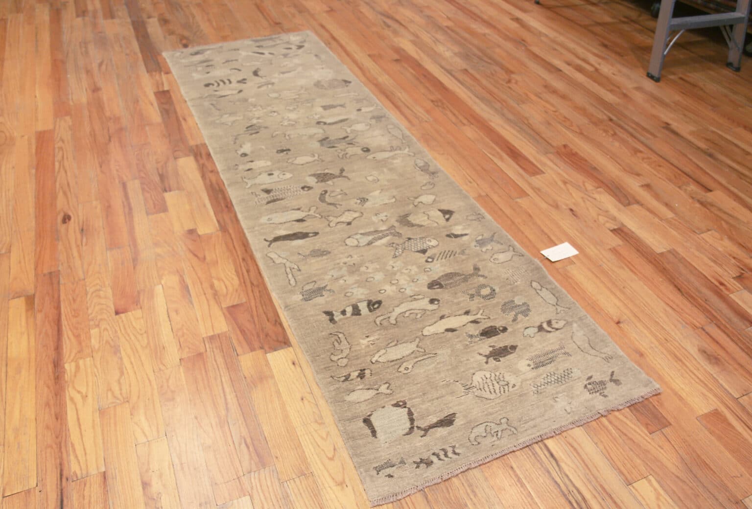 Artistic Fish Design Modern Hallway Runner Rug 11004 Nazmiyal