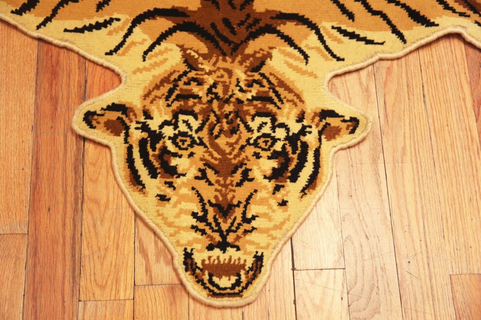 Beautiful Vintage Tiger Animal Pelt Design Rug 72896 Nazmiyal