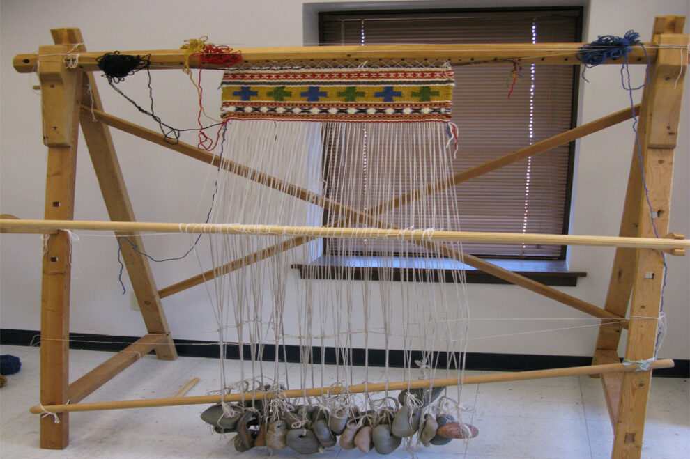 Vertical vs Horizontal Looms by Nazmiyal Antique Rugs